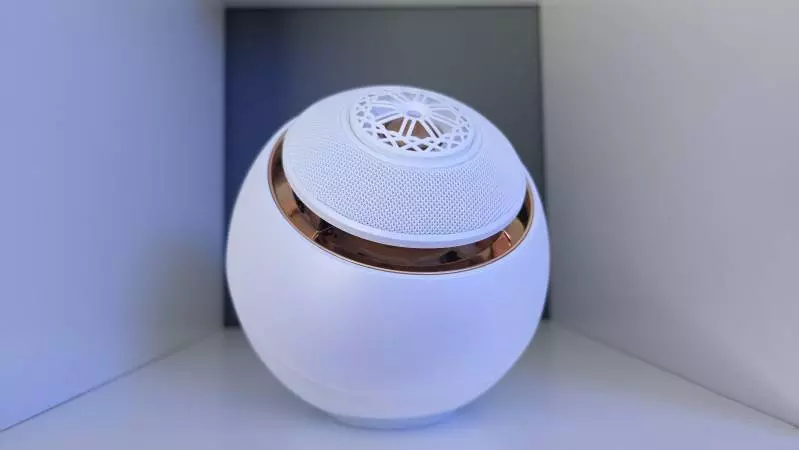 Creative Pebble Nova PC Speaker Review: Art Meets Audio Excellence